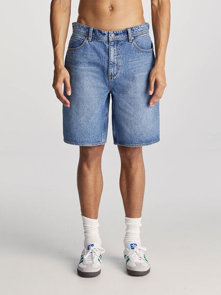 Lee Biggie Short | Lee Jeans Denim Fit Guide